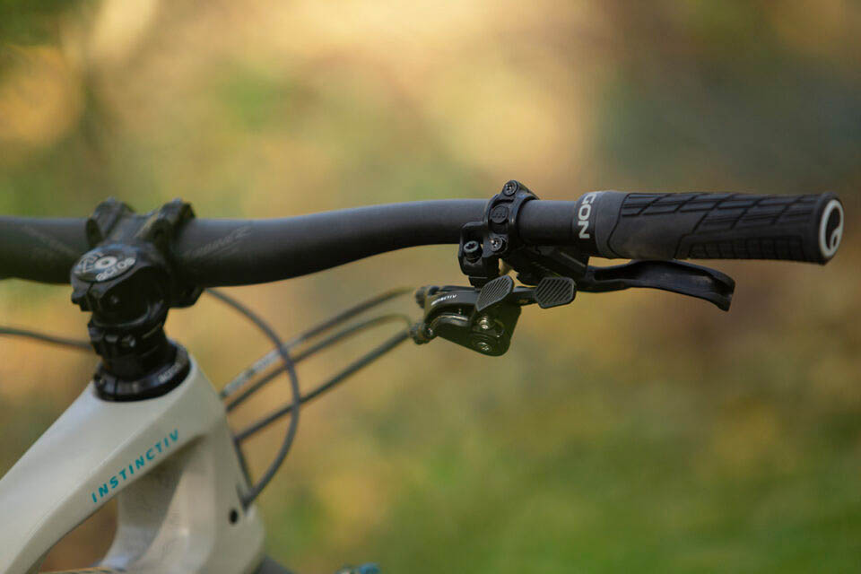 Hollandse Nieuwe: Instinctiv M Series trailbikes mét Pinion gearbox