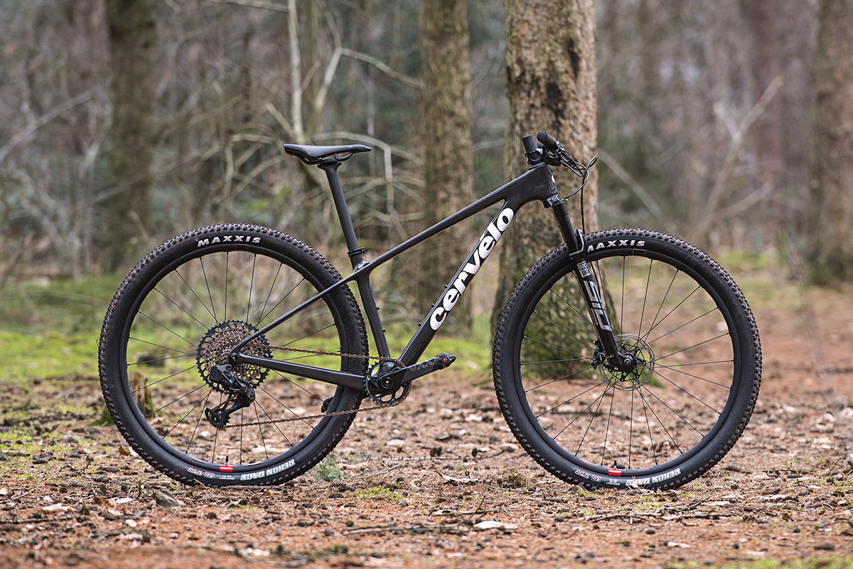 Test | Cervélo ZHT-5: Hardtail met racegenen...