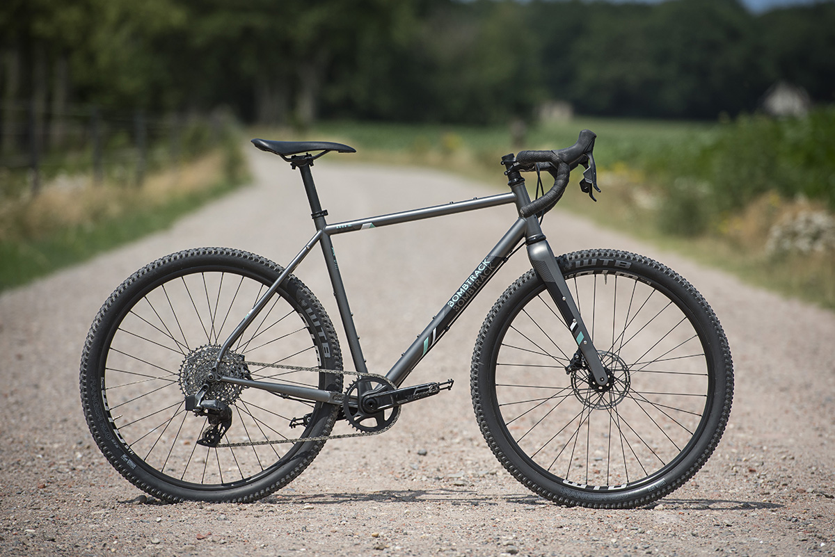Test | Bombtrack Hook EXT gravelbike: Stalen offroader met racebocht