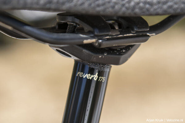 Test | Rockshox Reverb AXS-zadelpen: elektrisch droppen zonder dralen